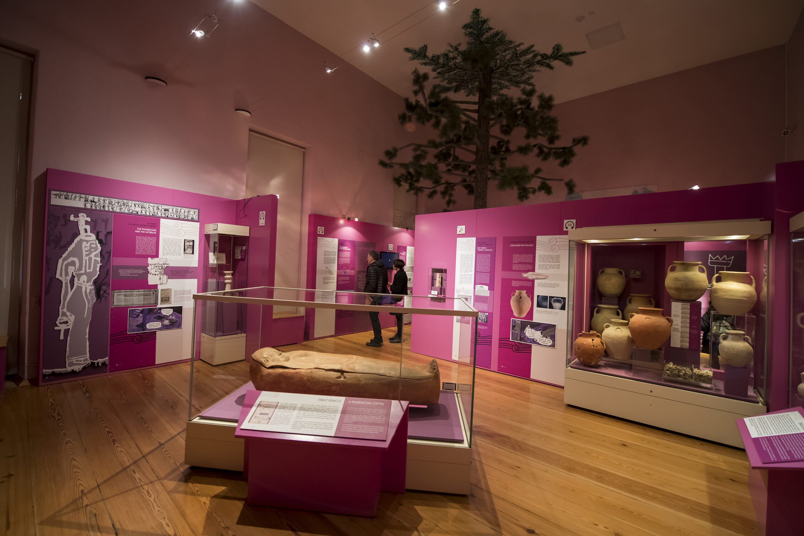 National Museum Of Archeology - Cinematique